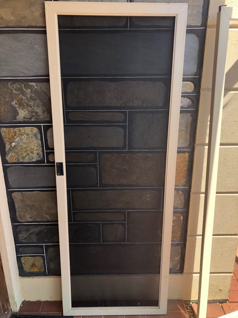 Home - Will's Flyscreen Repairs